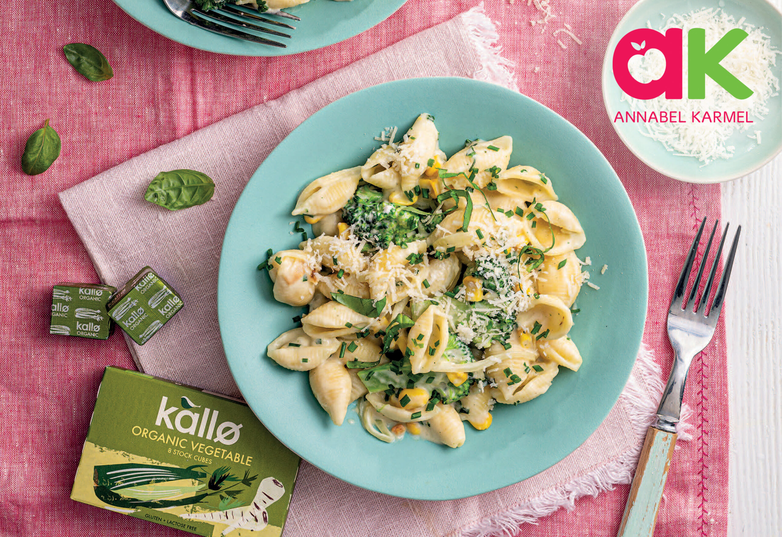 Cheesy Broccoli Shell Pasta – Kallo