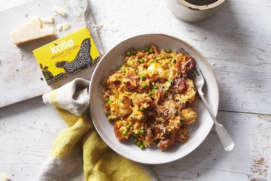 Chicken, chorizo and pea risotto – Kallo